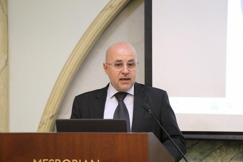 Mesrobian | Picture Albums