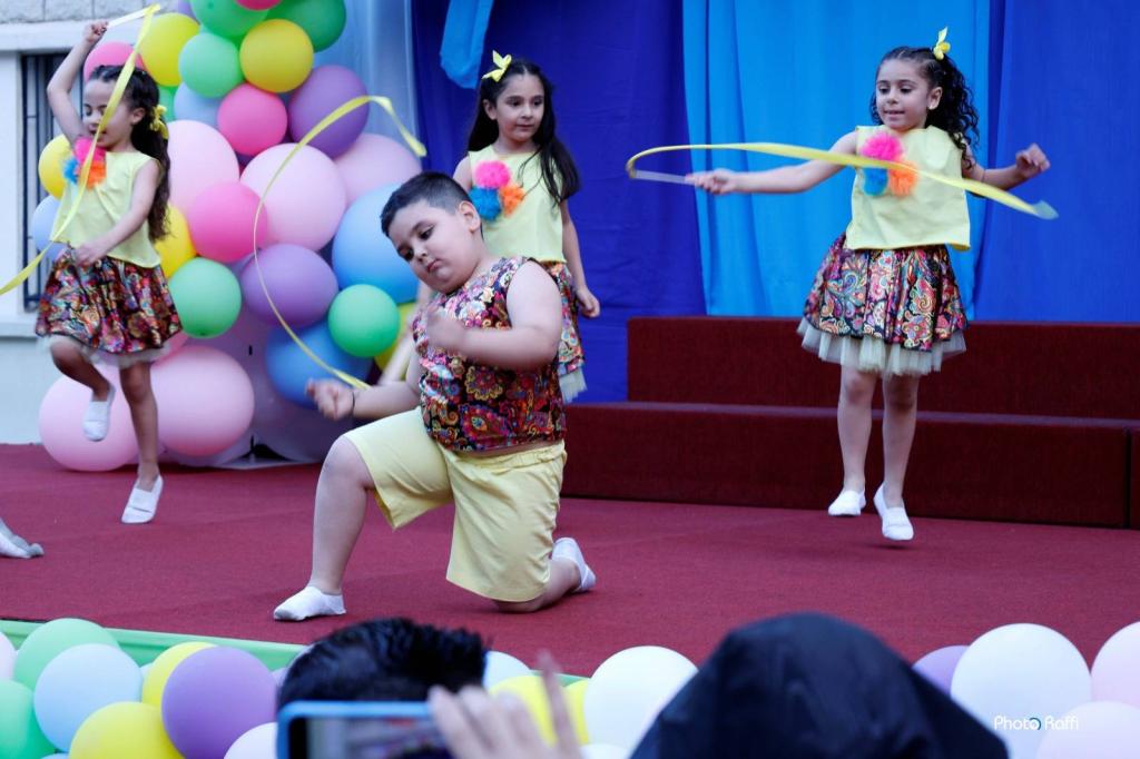 Mesrobian | Picture Albums